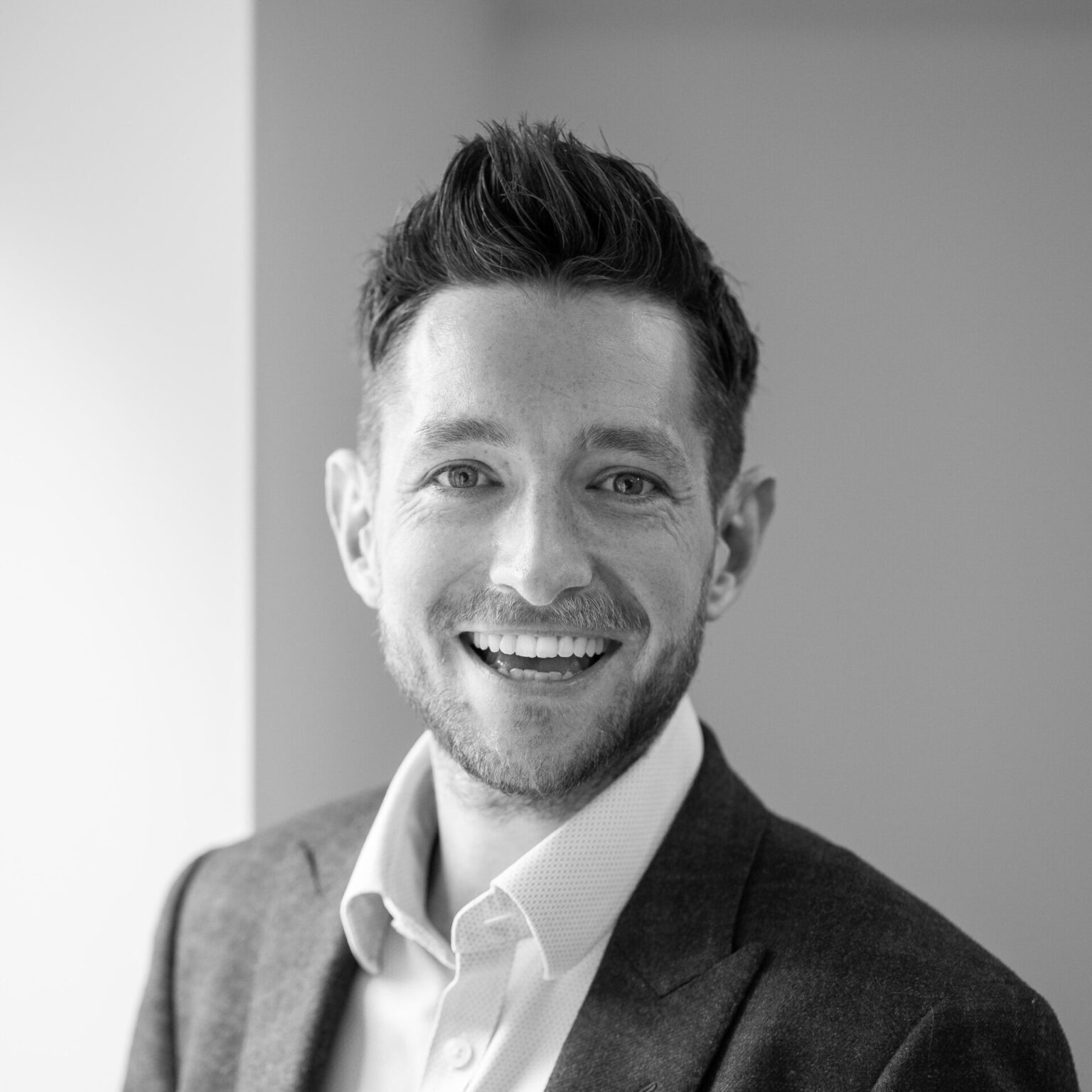 Estate agents in Daniel Sumner - Hockeys Estate Agents